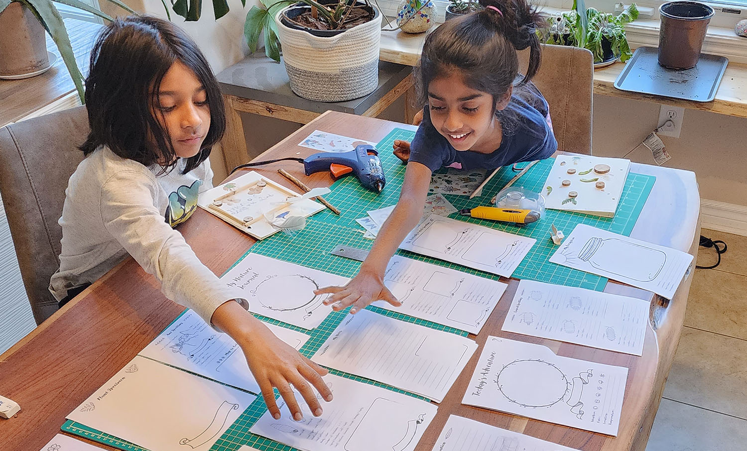 Create an Amazing DIY Nature Journal For Kids - Let's Go Avocado!